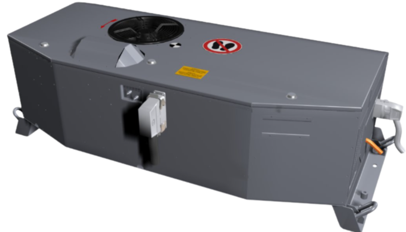 c100